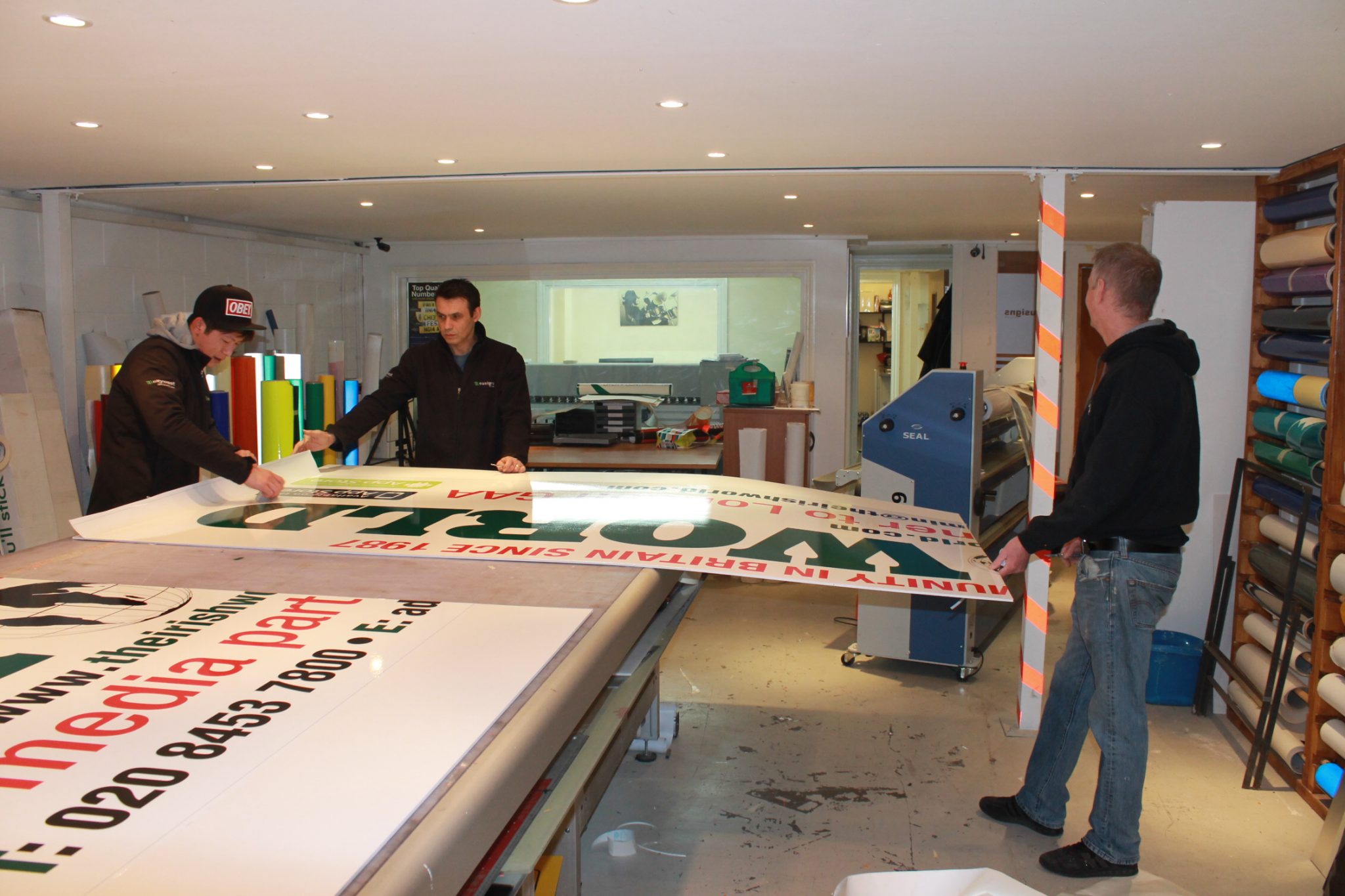 About us | EU Signs Ltd | Signage & Printing in Borehamwood